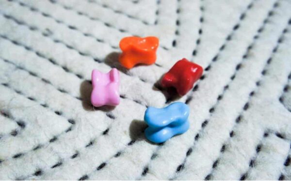 How to Play Knucklebones game: A Classic Game With Surprising History