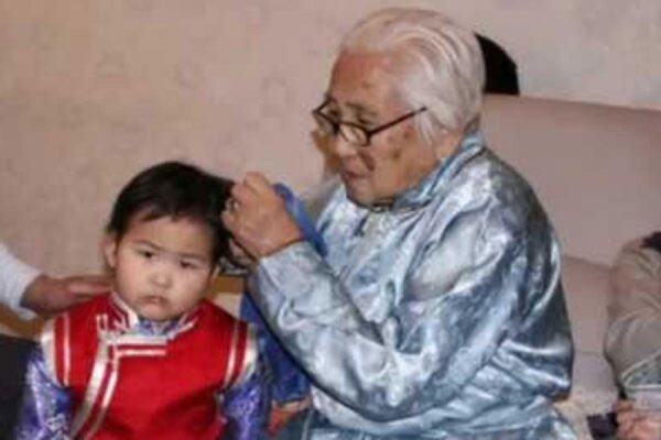 Mongolian Haircutting Ceremony: 4 Fascinating Facts