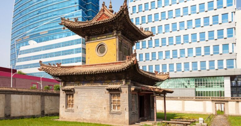 Mongolia Architecture: A Blend of Tradition and Cultural Influences